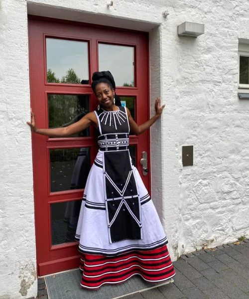 Umbhaco Xhosa Attire | Order Worldwide